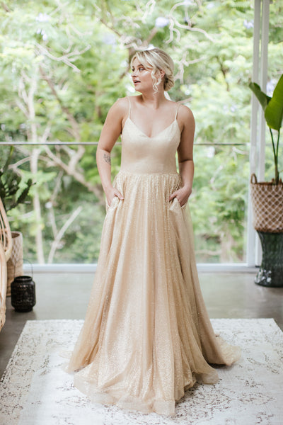 Indira Gown – When Freddie met Lilly
